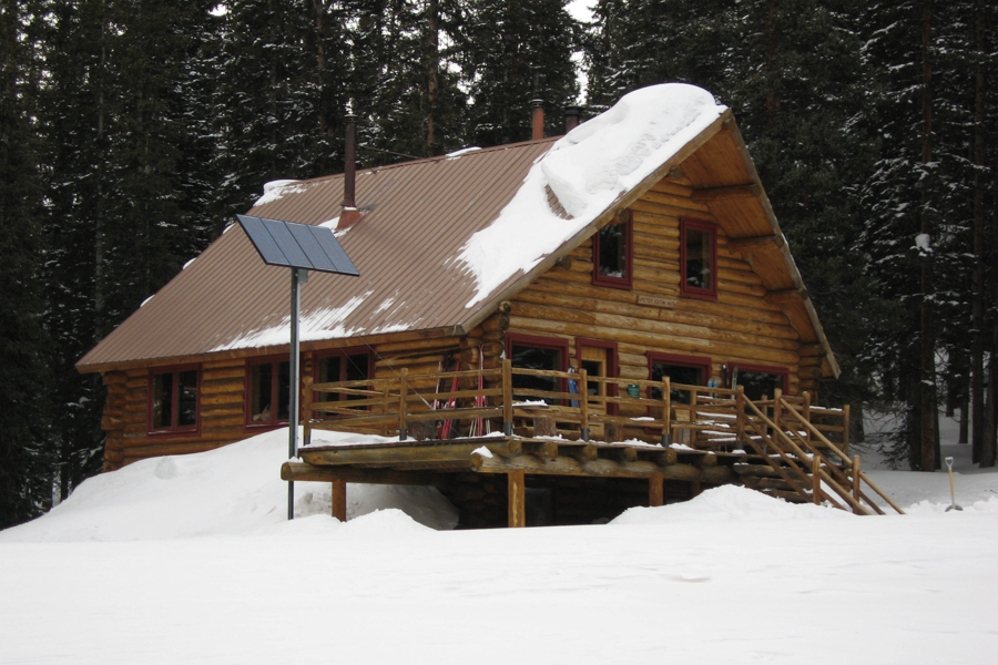 12 of our Favorite Backcountry Ski Huts